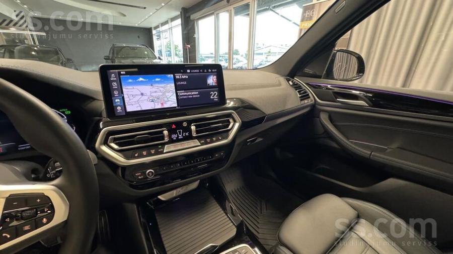 Pelēks BMW X3 2024 Rīga, ar dzinēja tilpumu 0.00 L un nobraukumu 27 tūkst. km par 44990 €, foto 16 vietnē AUTOMOTO.COM.LV