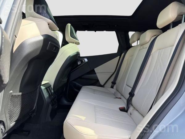 Grey BMW X3 2025 in Riga, with an engine capacity of 3.00 L and mileage of 16 thousand km for 71390 €, photo 9 on AUTOMOTO.COM.LV