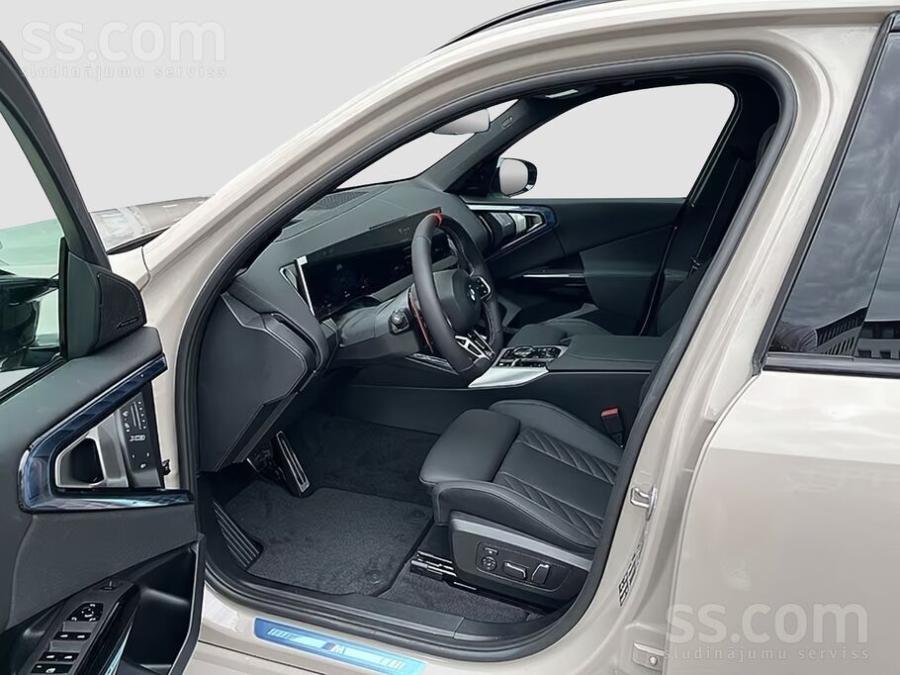 Grey BMW X3 2026 in Riga, with an engine capacity of 3.00 L and mileage of 0 thousand km for 84990 €, photo 6 on AUTOMOTO.COM.LV