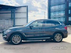 Grey BMW X3 2018 in Riga, with an engine capacity of 2.00 L and mileage of 205 thousand km for 22900 €, photo 4 on AUTOMOTO.COM.LV