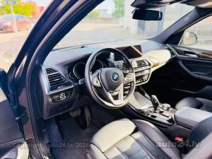 Grey BMW X3 2018 in Riga, with an engine capacity of 2.00 L and mileage of 205 thousand km for 22900 €, photo 11 on AUTOMOTO.COM.LV