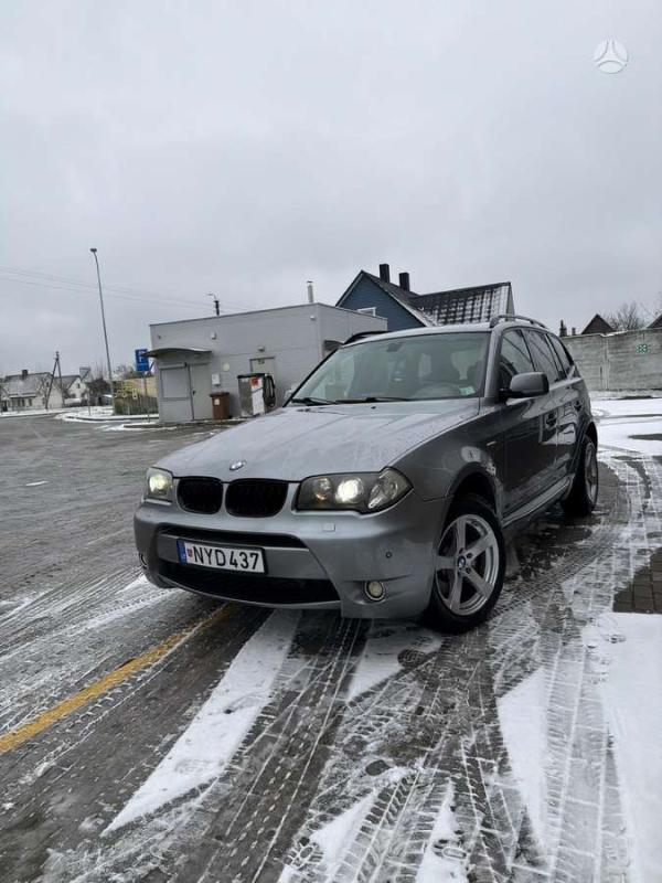 Grey BMW X3 2004 in Vilnius, with an engine capacity of 3.00 L and mileage of 352 thousand km for 3300 €, photo 2 on AUTOMOTO.COM.LV