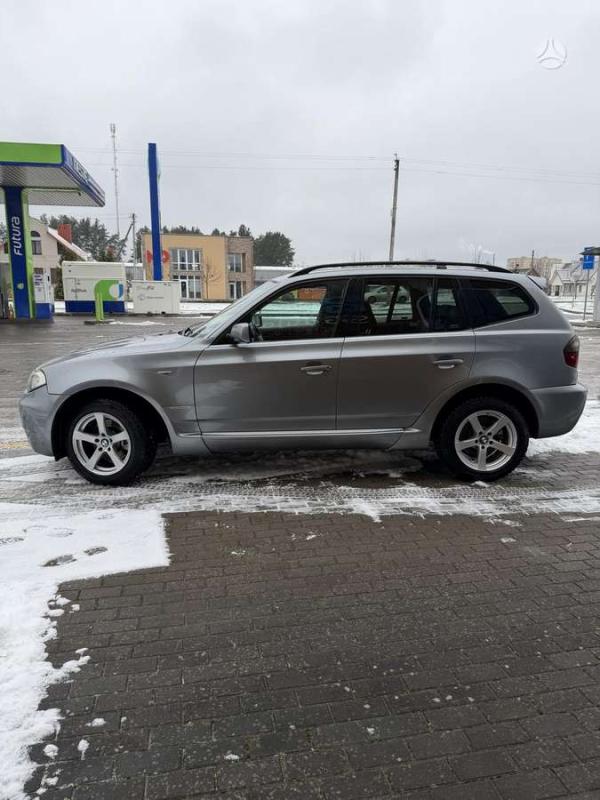 Grey BMW X3 2004 in Vilnius, with an engine capacity of 3.00 L and mileage of 352 thousand km for 3300 €, photo 3 on AUTOMOTO.COM.LV