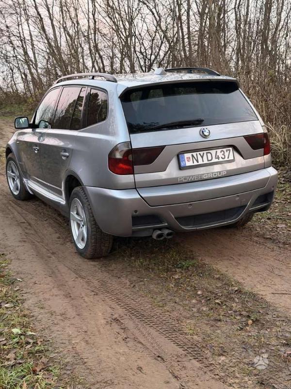 Grey BMW X3 2004 in Vilnius, with an engine capacity of 3.00 L and mileage of 352 thousand km for 3300 €, photo 9 on AUTOMOTO.COM.LV