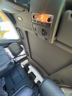 Grey BMW X3 2005 in Tallinn, with an engine capacity of 3.00 L and mileage of 330 thousand km for 4300 €, photo 12 on AUTOMOTO.COM.LV