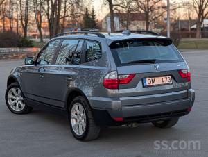 Grey BMW X3 2009 in Jurmala, with an engine capacity of 2.00 L and mileage of 260 thousand km for 6150 €, photo 9 on AUTOMOTO.COM.LV