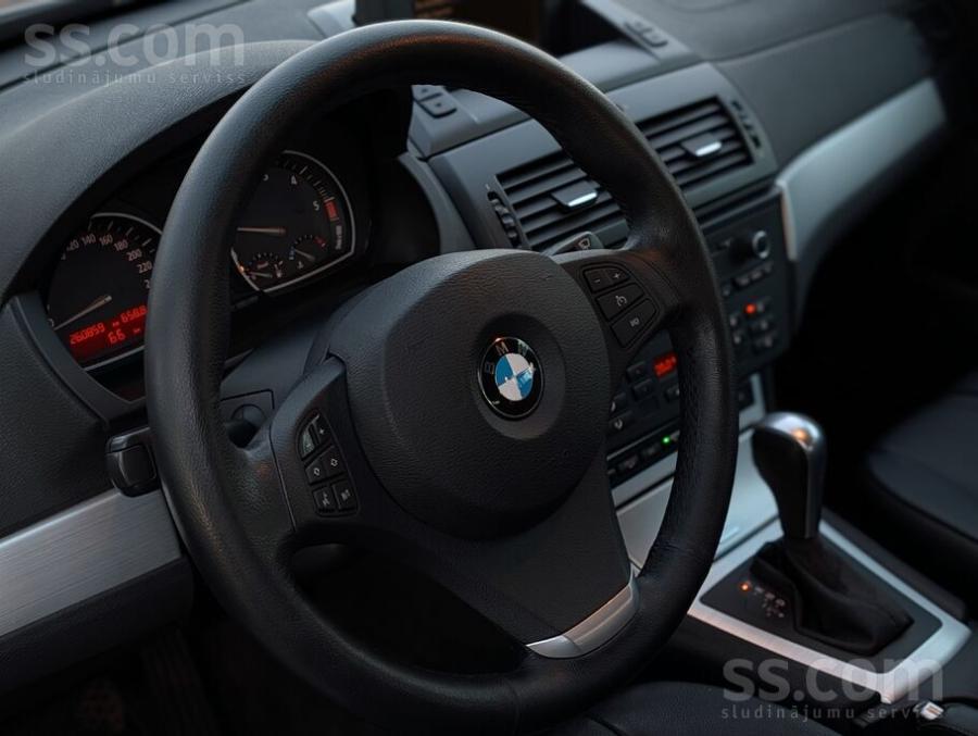 Grey BMW X3 2009 in Jurmala, with an engine capacity of 2.00 L and mileage of 260 thousand km for 6150 €, photo 19 on AUTOMOTO.COM.LV