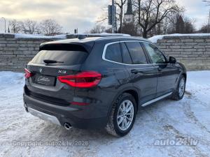 Grey BMW X3 2018 in Tallinn, with an engine capacity of 3.00 L and mileage of 239 thousand km for 26900 €, photo 4 on AUTOMOTO.COM.LV