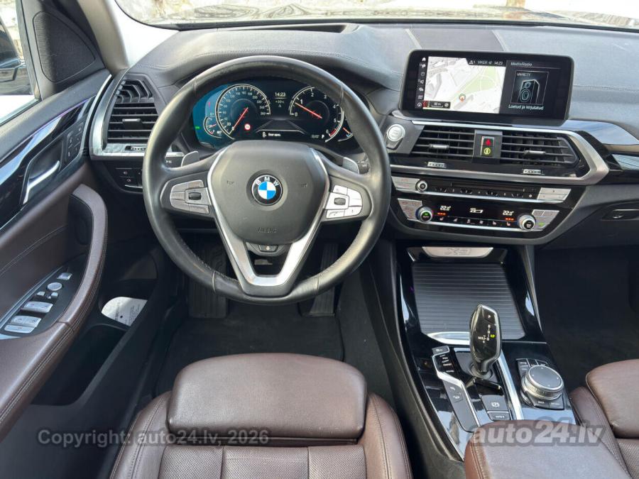 Grey BMW X3 2018 in Tallinn, with an engine capacity of 3.00 L and mileage of 239 thousand km for 26900 €, photo 15 on AUTOMOTO.COM.LV