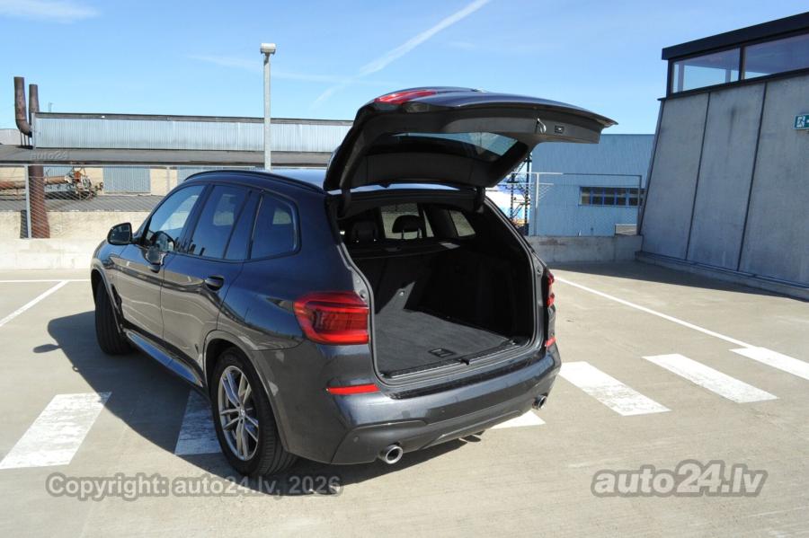 Grey BMW X3 2019 in Tallinn, with an engine capacity of 3.00 L and mileage of 137 thousand km for 32500 €, photo 13 on AUTOMOTO.COM.LV