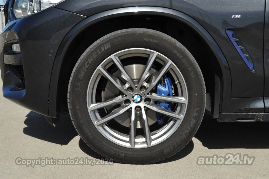 Grey BMW X3 2019 in Tallinn, with an engine capacity of 3.00 L and mileage of 137 thousand km for 32500 €, photo 17 on AUTOMOTO.COM.LV