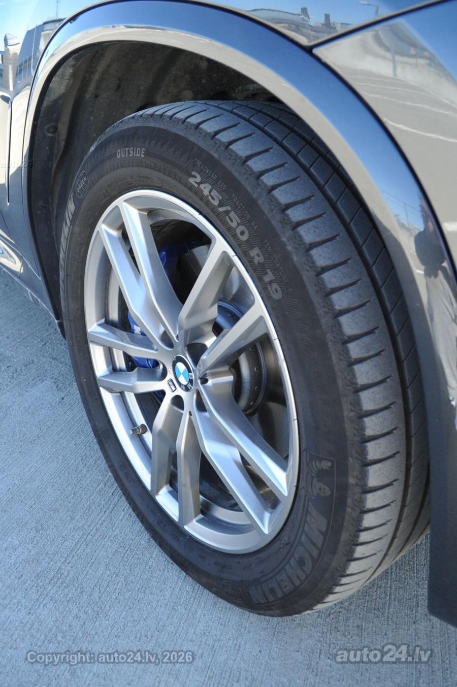 Grey BMW X3 2019 in Tallinn, with an engine capacity of 3.00 L and mileage of 137 thousand km for 32500 €, photo 18 on AUTOMOTO.COM.LV