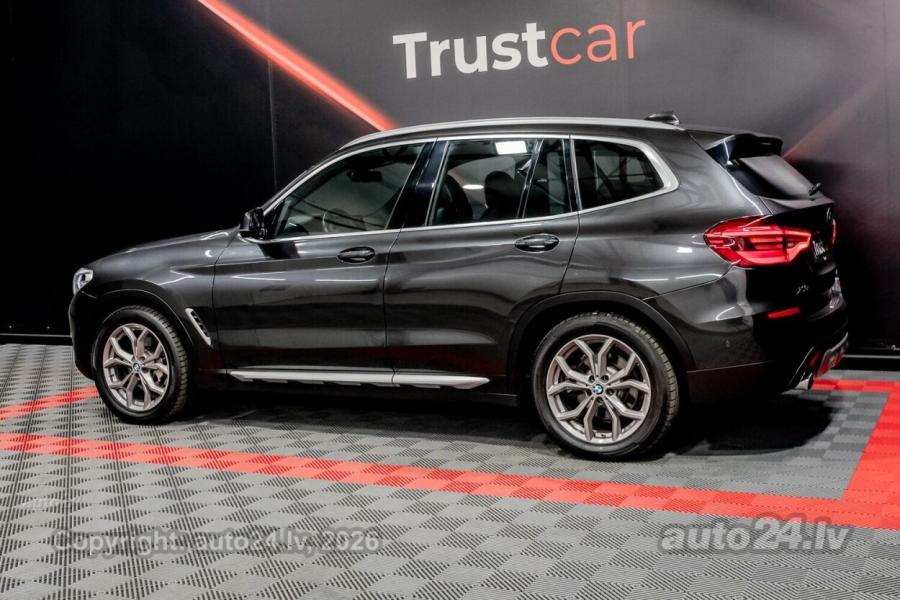 Pelēks BMW X3 2020 Pērnava, ar dzinēja tilpumu 3.00 L un nobraukumu 241 tūkst. km par 23000 €, foto 6 vietnē AUTOMOTO.COM.LV