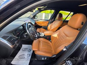 Grey BMW X3 2020 in Tallinn, with an engine capacity of 2.00 L and mileage of 108 thousand km for 28900 €, photo 3 on AUTOMOTO.COM.LV