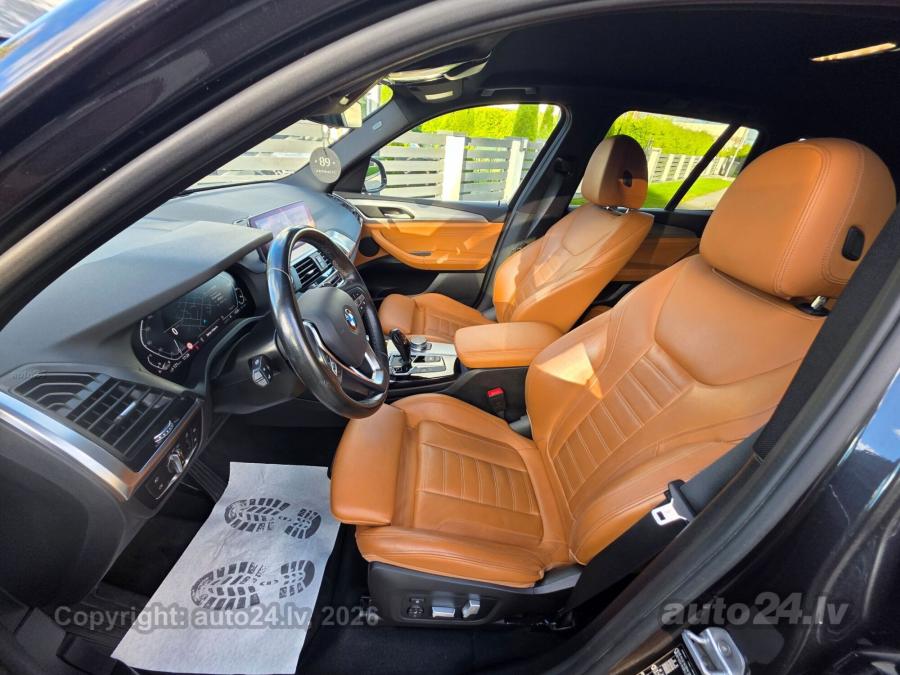 Grey BMW X3 2020 in Tallinn, with an engine capacity of 2.00 L and mileage of 108 thousand km for 28900 €, photo 3 on AUTOMOTO.COM.LV