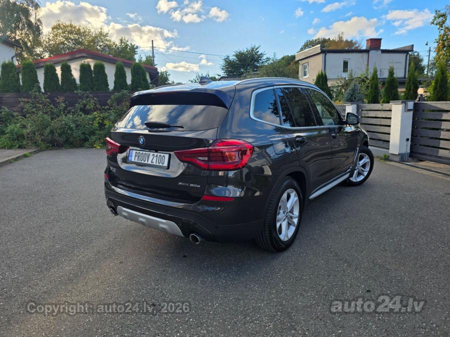 Grey BMW X3 2020 in Tallinn, with an engine capacity of 2.00 L and mileage of 108 thousand km for 28900 €, photo 5 on AUTOMOTO.COM.LV