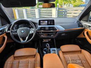 Grey BMW X3 2020 in Tallinn, with an engine capacity of 2.00 L and mileage of 108 thousand km for 28900 €, photo 10 on AUTOMOTO.COM.LV