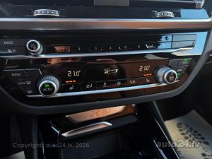 Grey BMW X3 2020 in Tallinn, with an engine capacity of 2.00 L and mileage of 108 thousand km for 28900 €, photo 18 on AUTOMOTO.COM.LV