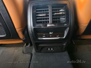 Grey BMW X3 2020 in Tallinn, with an engine capacity of 2.00 L and mileage of 108 thousand km for 28900 €, photo 19 on AUTOMOTO.COM.LV