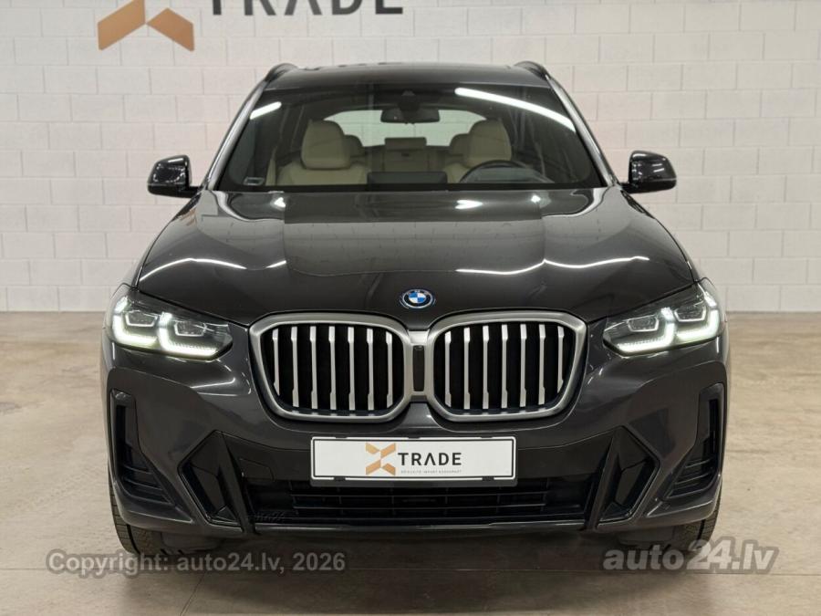 Grey BMW X3 2021 in Parnu, with an engine capacity of 2.00 L and mileage of 120 thousand km for 32990 €, photo 3 on AUTOMOTO.COM.LV