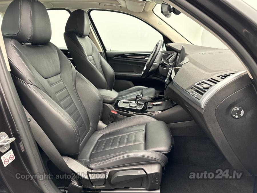 Pelēks BMW X3 2022 Tallina, ar dzinēja tilpumu 2.00 L un nobraukumu 158 tūkst. km par 37000 €, foto 12 vietnē AUTOMOTO.COM.LV