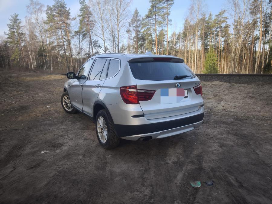 BMW X3 2013 in Visaginas, with an engine capacity of 2.00 L and mileage of 325 thousand km for 6500 €, photo 3 on AUTOMOTO.COM.LV