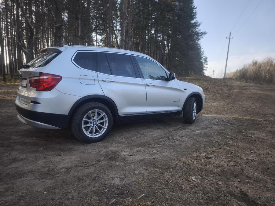 BMW X3 2013 in Visaginas, with an engine capacity of 2.00 L and mileage of 325 thousand km for 6500 €, photo 6 on AUTOMOTO.COM.LV