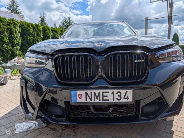 Черный БМВ x3-m 2022 в Вильнюс, объемом двигателя 3.00 л и пробегом 43 тыс. км за 22300 €, фото 10 на AUTOMOTO.COM.LV