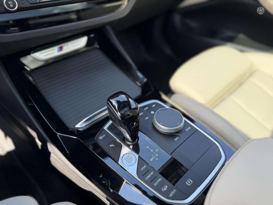 Melns BMW x3-m 2022 Viļņa, ar dzinēja tilpumu 3.00 L un nobraukumu 199 tūkst. km par 34200 €, foto 29 vietnē AUTOMOTO.COM.LV