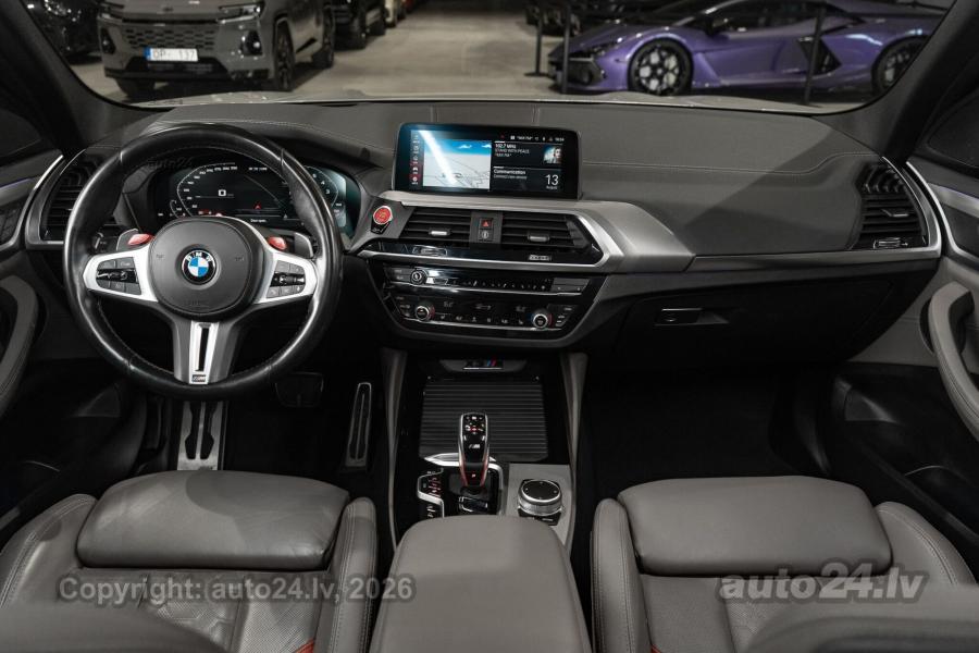 Green BMW x3-m 2021 in Riga, with an engine capacity of 3.00 L and mileage of 93 thousand km for 52990 €, photo 12 on AUTOMOTO.COM.LV