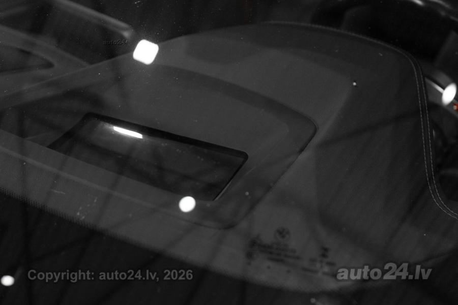 Green BMW x3-m 2021 in Riga, with an engine capacity of 3.00 L and mileage of 93 thousand km for 52990 €, photo 30 on AUTOMOTO.COM.LV