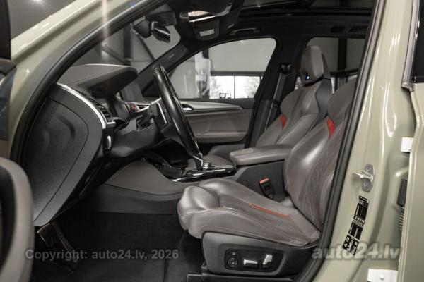 Green BMW x3-m 2021 in Riga, with an engine capacity of 3.00 L and mileage of 93 thousand km for 52990 €, photo 9 on AUTOMOTO.COM.LV