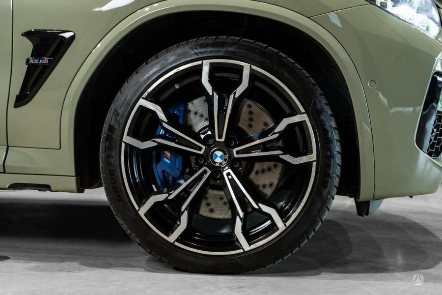 Green BMW x3-m 2021 in Riga, with an engine capacity of 2.99 L and mileage of 93 thousand km for 52990 €, photo 8 on AUTOMOTO.COM.LV