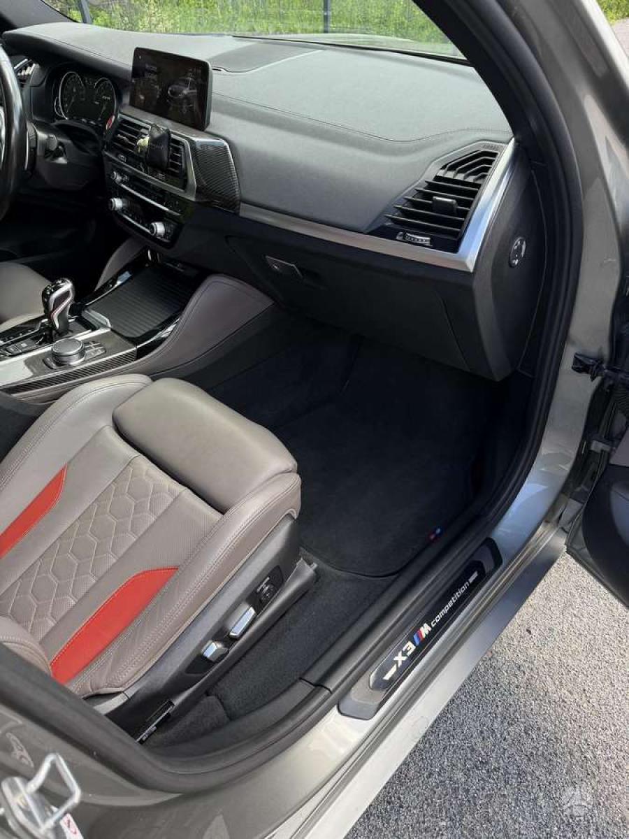 Pelēks BMW x3-m 2019 Viļņa, ar dzinēja tilpumu 2.99 L un nobraukumu 93 tūkst. km par 39999 €, foto 12 vietnē AUTOMOTO.COM.LV