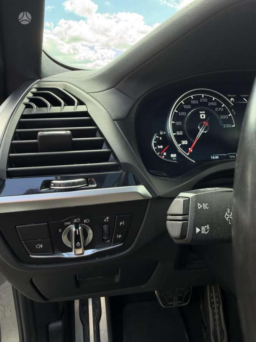Pelēks BMW x3-m 2019 Viļņa, ar dzinēja tilpumu 2.99 L un nobraukumu 93 tūkst. km par 39999 €, foto 18 vietnē AUTOMOTO.COM.LV