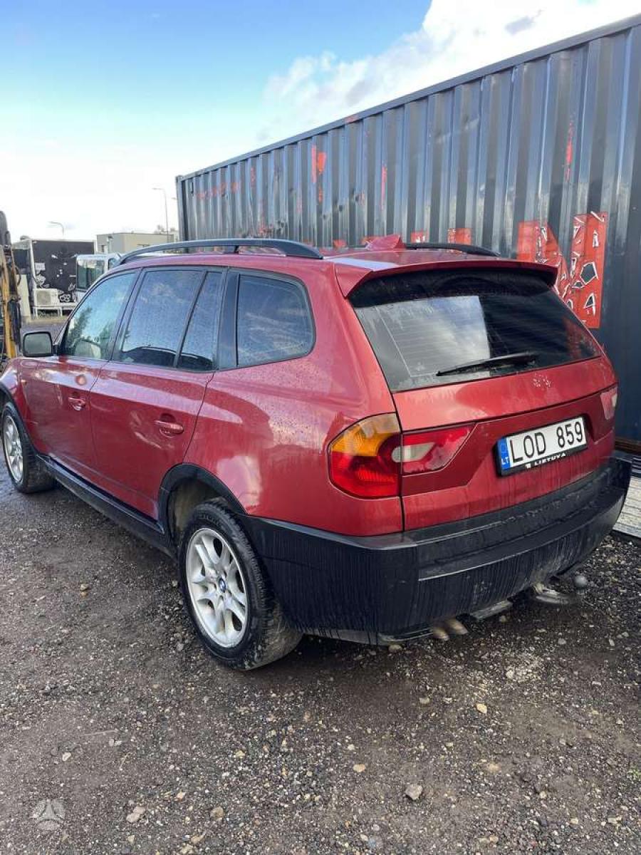 Sarkans BMW X3 2004 Kauņa, ar dzinēja tilpumu 2.99 L un nobraukumu 345 tūkst. km par 1700 €, foto 4 vietnē AUTOMOTO.COM.LV