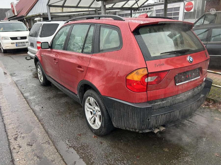 Sarkans BMW X3 2005 Kauņa, ar dzinēja tilpumu 3.00 L un nobraukumu 215 tūkst. km par 3150 €, foto 2 vietnē AUTOMOTO.COM.LV