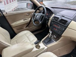 Sarkans BMW X3 2005 Kauņa, ar dzinēja tilpumu 3.00 L un nobraukumu 215 tūkst. km par 3150 €, foto 5 vietnē AUTOMOTO.COM.LV