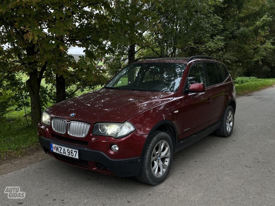 Sarkans BMW X3 2008 Ariogala, ar dzinēja tilpumu 3.00 L un nobraukumu 240 tūkst. km par 3500 €, foto 1 vietnē AUTOMOTO.COM.LV