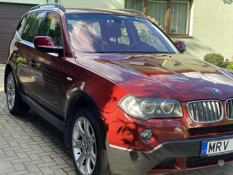 Red BMW X3 2010 in Vilnius, with an engine capacity of 2.00 L and mileage of 294 thousand km for 5300 €, photo 1 on AUTOMOTO.COM.LV