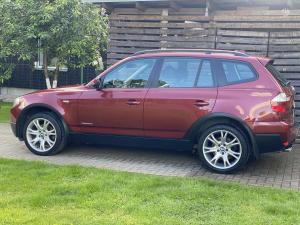 Red BMW X3 2010 in Vilnius, with an engine capacity of 2.00 L and mileage of 294 thousand km for 5300 €, photo 7 on AUTOMOTO.COM.LV