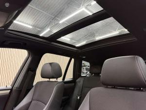 Red BMW X3 2011 in Marijampole, with an engine capacity of 2.99 L and mileage of 223 thousand km for 11000 €, photo 4 on AUTOMOTO.COM.LV