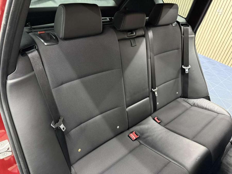 Red BMW X3 2011 in Marijampole, with an engine capacity of 2.99 L and mileage of 223 thousand km for 11000 €, photo 18 on AUTOMOTO.COM.LV