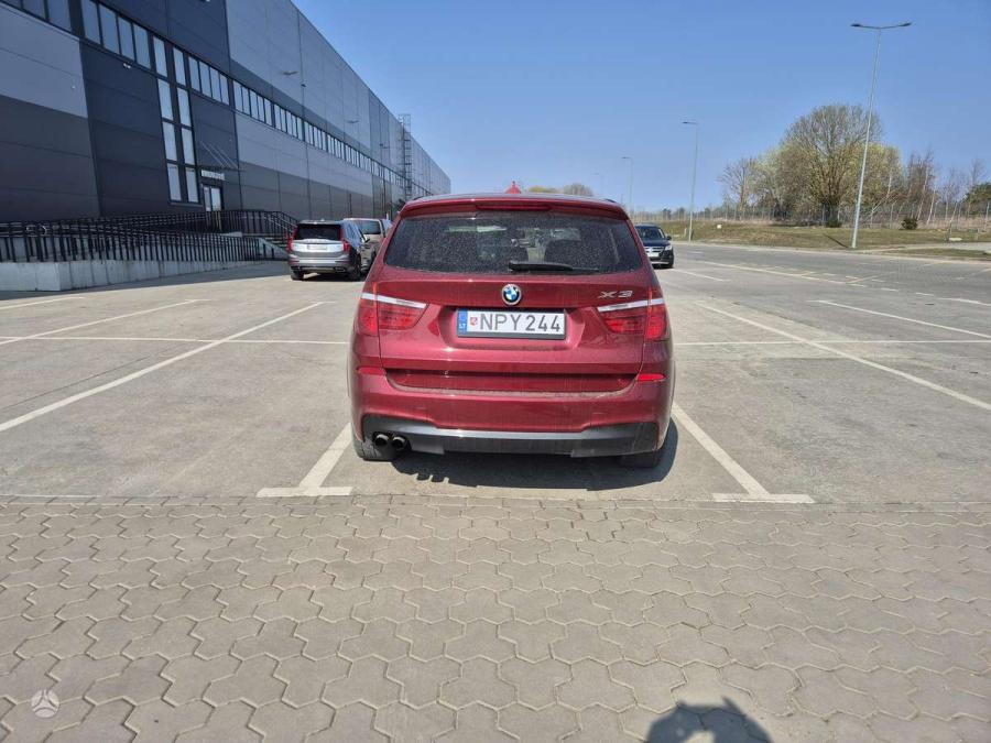 Red BMW X3 2011 in Vilnius, with an engine capacity of 3.00 L and mileage of 178 thousand km for 5900 €, photo 3 on AUTOMOTO.COM.LV