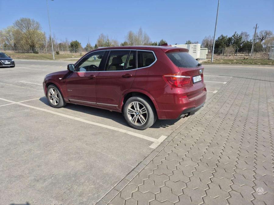 Red BMW X3 2011 in Vilnius, with an engine capacity of 3.00 L and mileage of 178 thousand km for 5900 €, photo 4 on AUTOMOTO.COM.LV