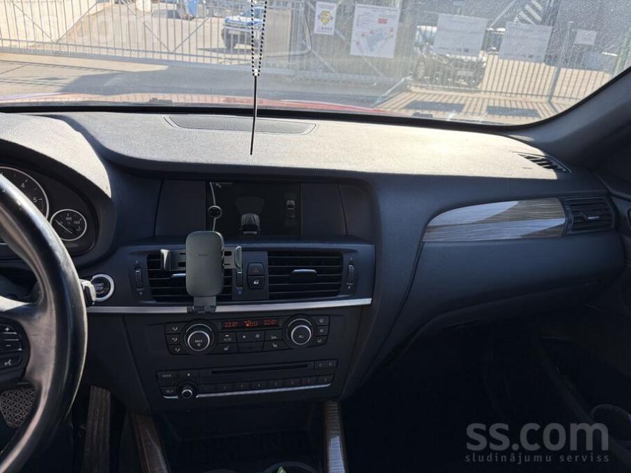 Sarkans BMW X3 2012 Rīga, ar dzinēja tilpumu 2.00 L un nobraukumu 340 tūkst. km par 8400 €, foto 10 vietnē AUTOMOTO.COM.LV