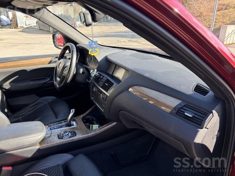 Sarkans BMW X3 2012 Rīga, ar dzinēja tilpumu 2.00 L un nobraukumu 340 tūkst. km par 8400 €, foto 14 vietnē AUTOMOTO.COM.LV