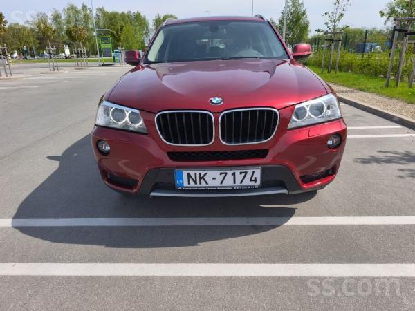 Red BMW X3 2012 in Riga, with an engine capacity of 2.00 L and mileage of 163 thousand km for 15200 €, photo 7 on AUTOMOTO.COM.LV
