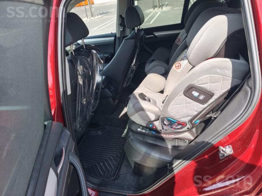 Red BMW X3 2012 in Riga, with an engine capacity of 2.00 L and mileage of 163 thousand km for 15200 €, photo 10 on AUTOMOTO.COM.LV