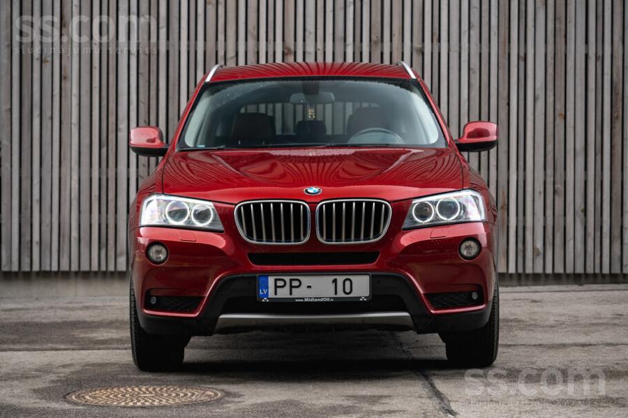 Red BMW X3 2013 in Riga, with an engine capacity of 2.00 L and mileage of 197 thousand km for 12300 €, photo 3 on AUTOMOTO.COM.LV